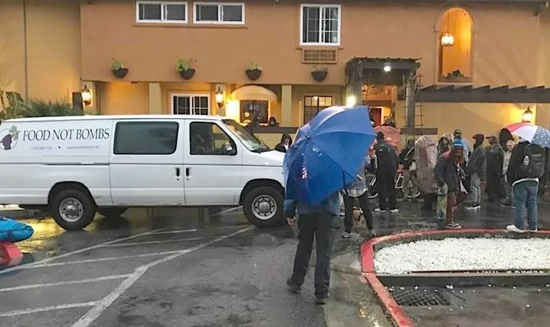 ‘SURPRISE: You are Under Criminal Investigation for Buying Hotel Rooms ...